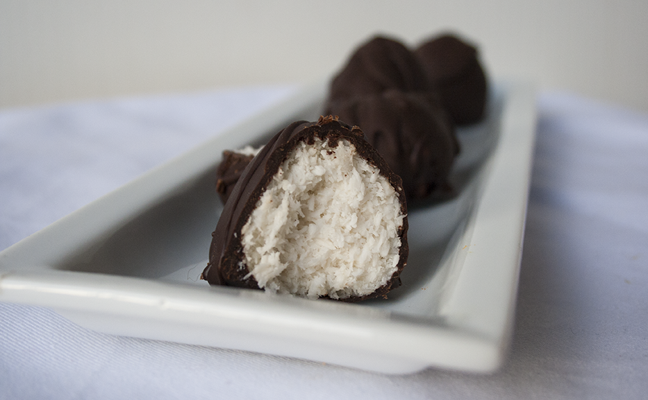 TRUFFLES AL COCCO: MINI BOUNTY | CiboCrudo